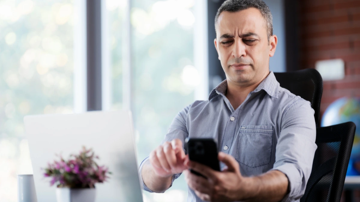 Vista cansada é comum com a idade e pode ser amenizada | Blog dr.consulta